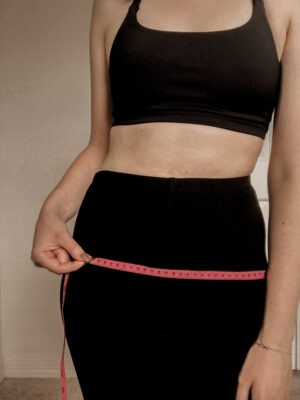 How to measure yourself correctly - Our Fashion Garden