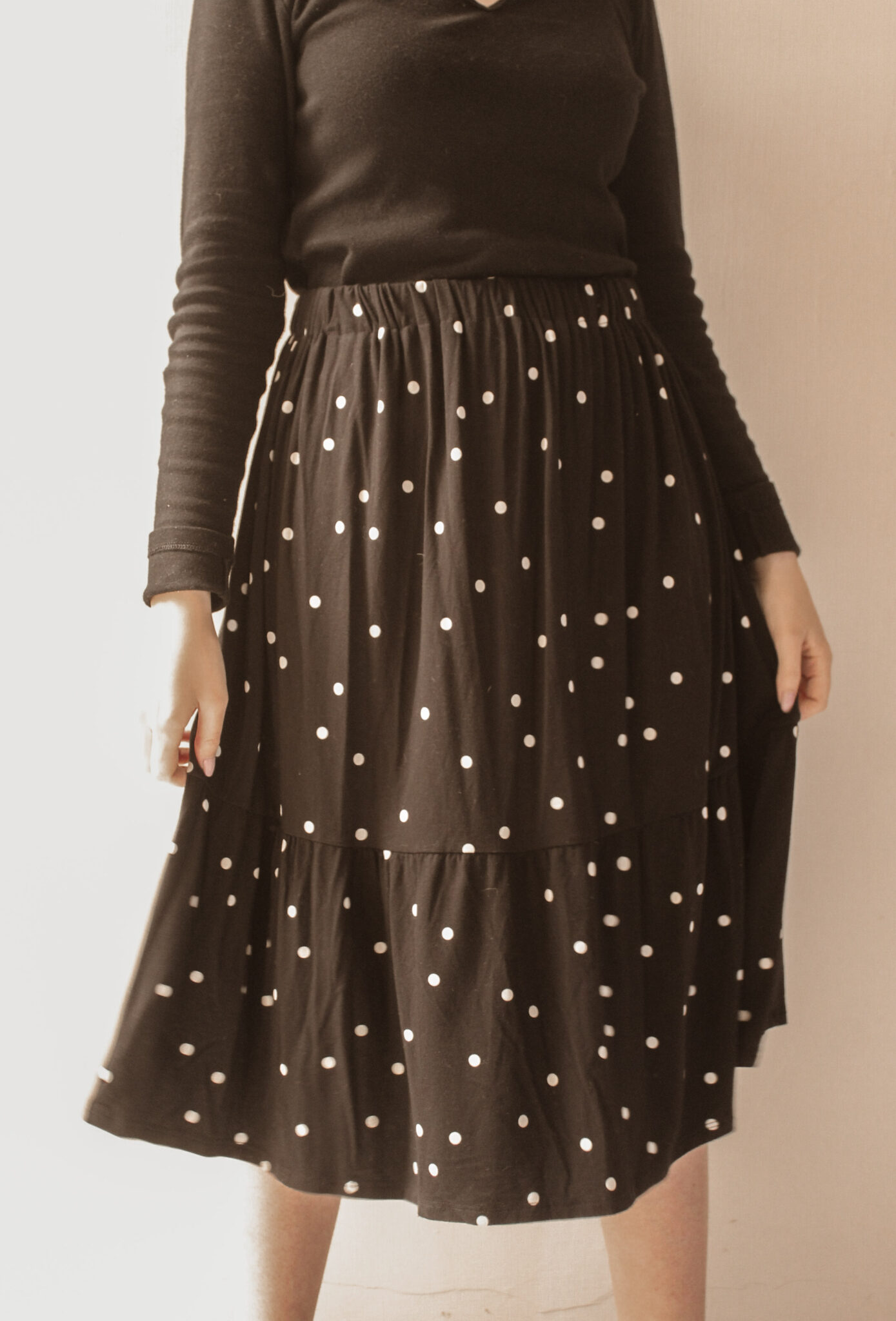 Easy Skirt Tutorial - Our Fashion Garden