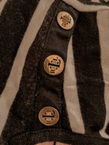 How to spot high quality clothes - Our Fashion Garden