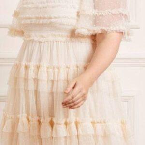 how to wear the ingenue essence in your everyday life - Our Fashion Garden